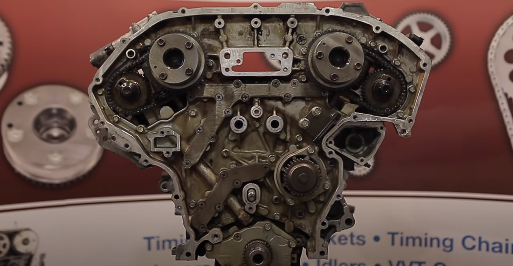 Consejos técnicos de Cloyes: Nissan 3.5L V6 Timing System Replacement